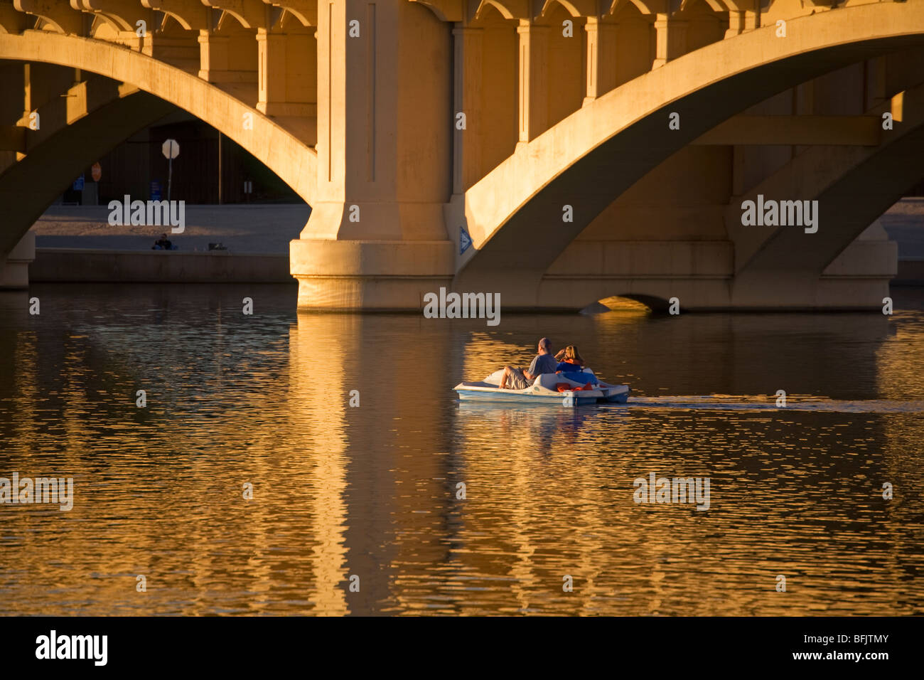 Town Lake & Mill Avenue Bridge, Tempe, Greater Phoenix Area, Arizona ...