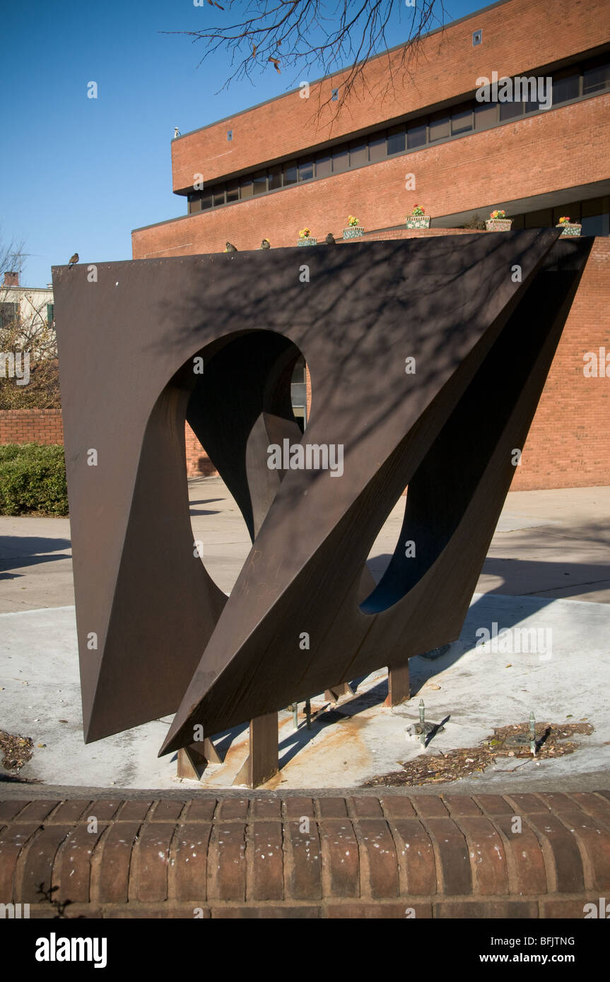 Sculpture in Baltimore Untitled Fountain by Alfredo Halegua – 1972 ...