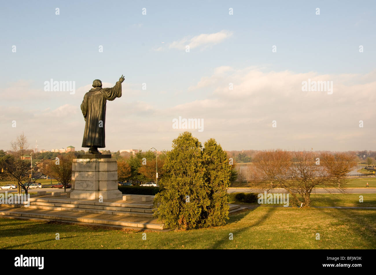 Sculpture in Baltimore Martin Luther by Hans Schuler 1936 – Lake ...