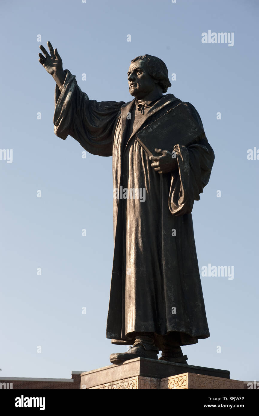 Sculpture in Baltimore Martin Luther by Hans Schuler 1936 – Lake ...