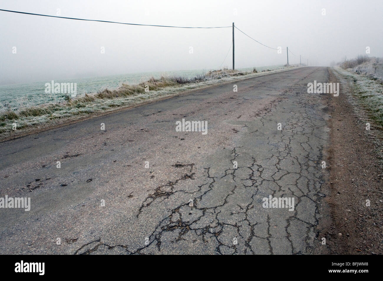 Winter landscape empty asphalt hi-res stock photography and images - Alamy