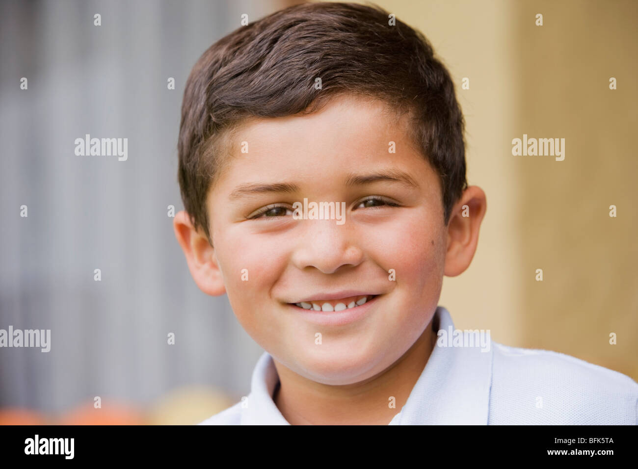 Hispanic boy smiling Stock Photo - Alamy