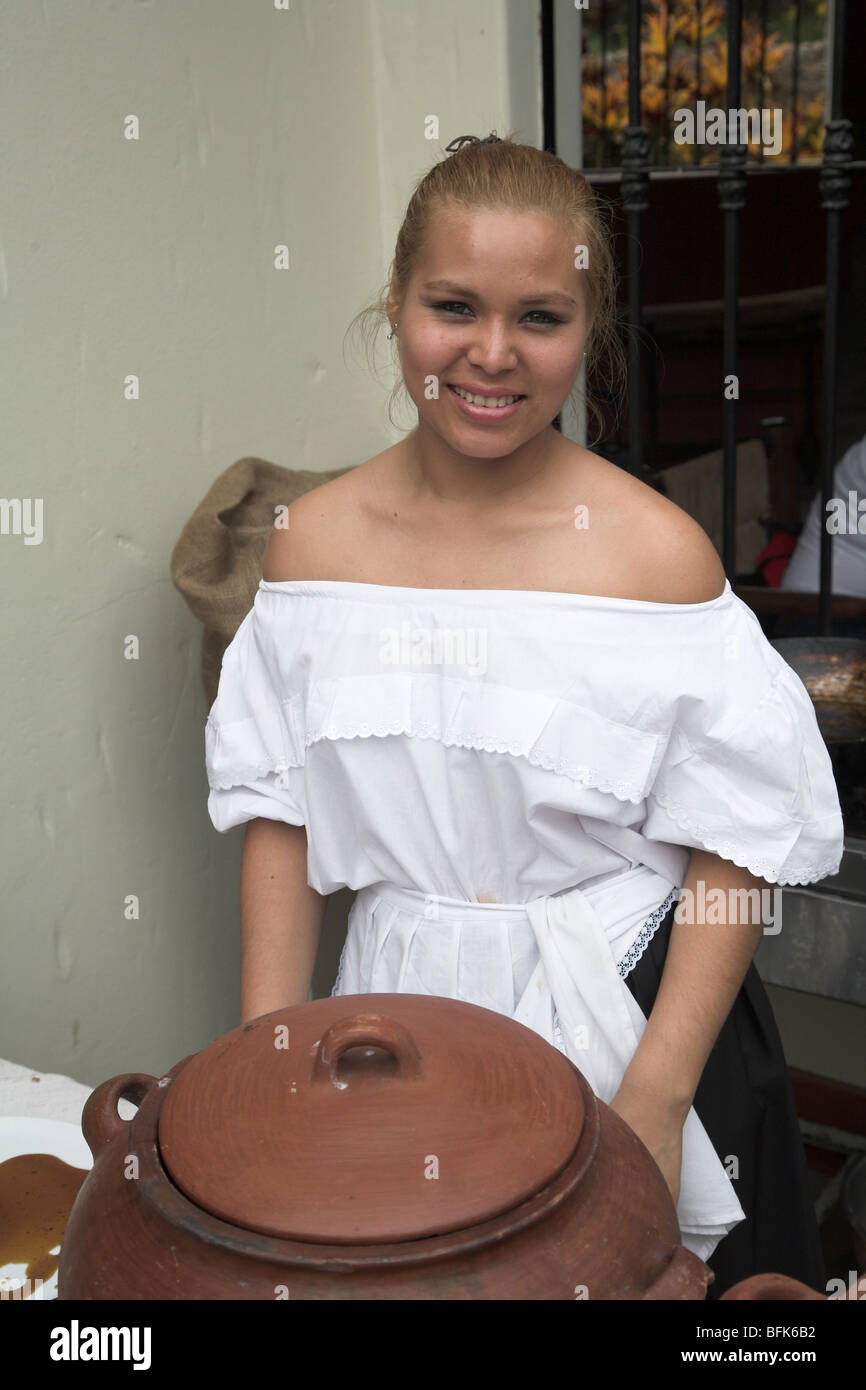 Traditional cooking in Peru Stock Photo - Alamy