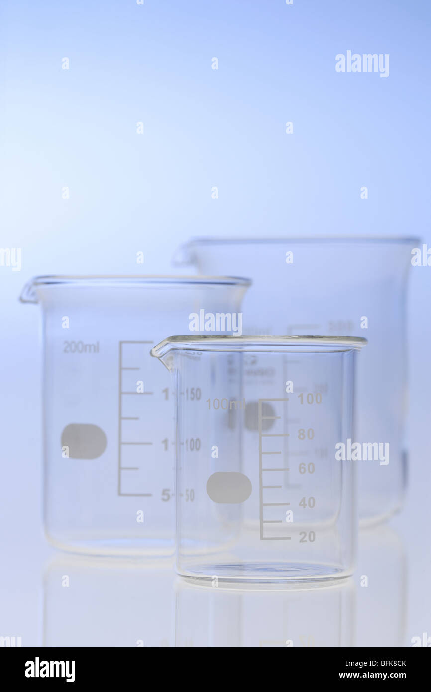 Three beakers hi-res stock photography and images - Alamy