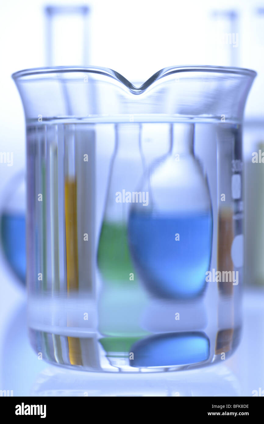 Beaker water hi-res stock photography and images - Alamy