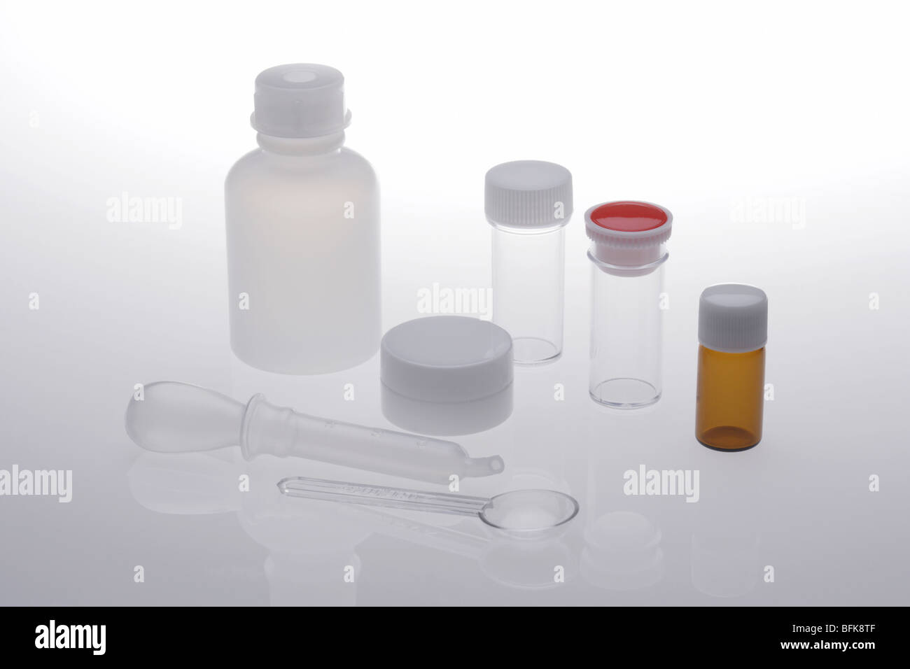 Experimental tool hi-res stock photography and images - Alamy