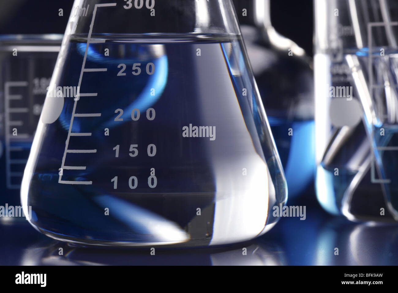 Conical flask with liquid close up Stock Photo - Alamy