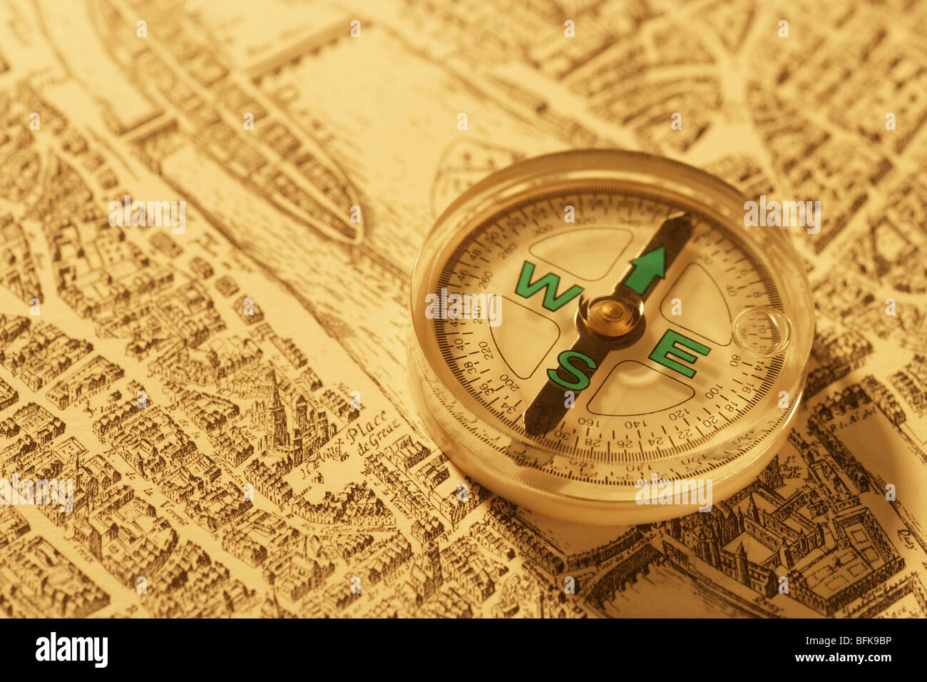 Map of Paris and compass Stock Photo - Alamy