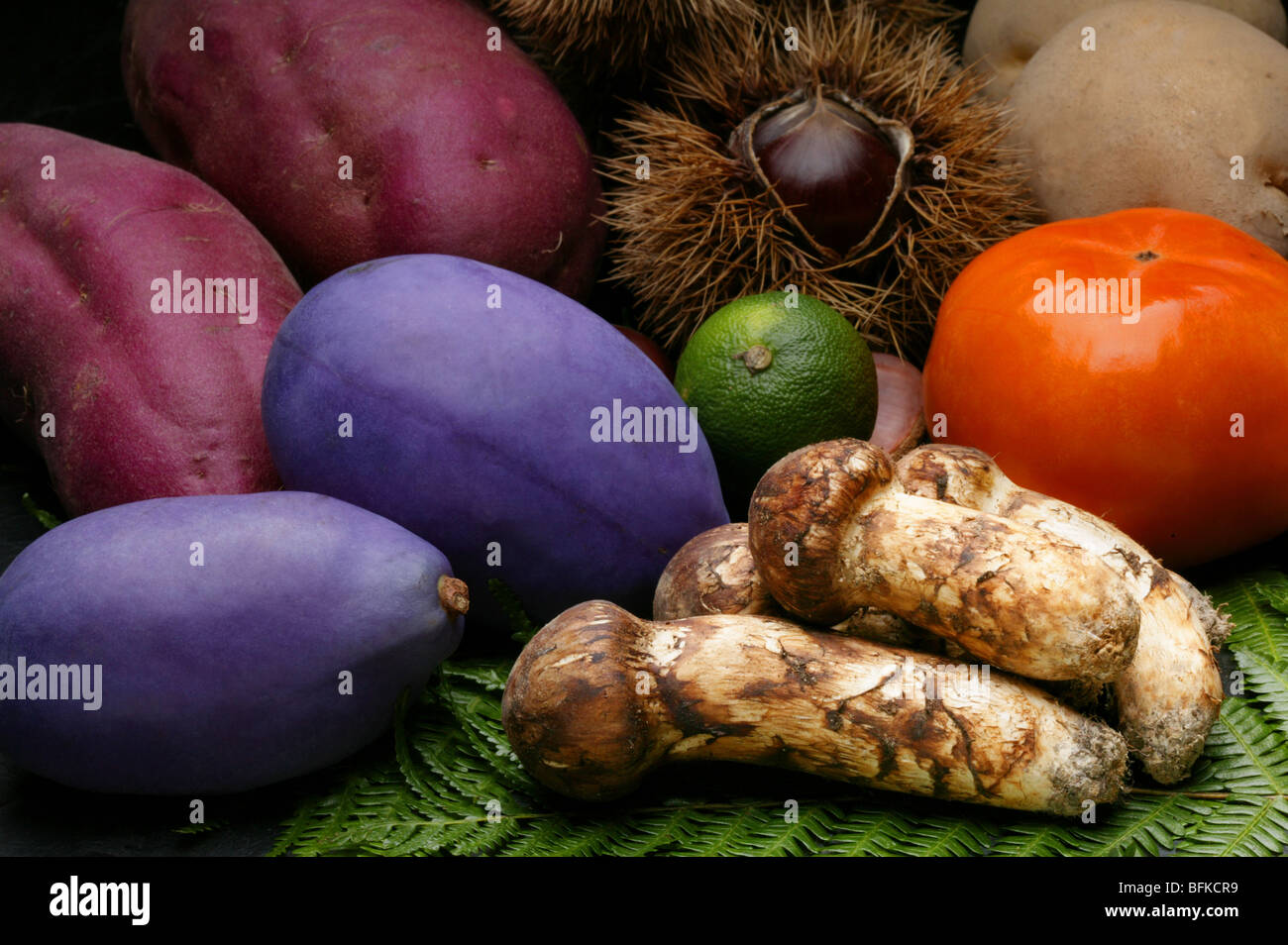 Vegetables and fruits in autumn Stock Photo - Alamy