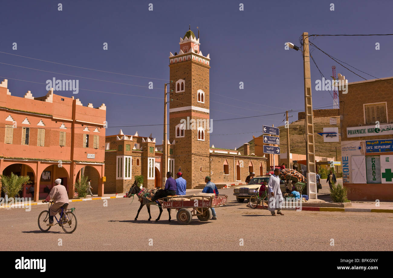 AGDZ, MOROCCO - town in the Draa Valley Stock Photo - Alamy