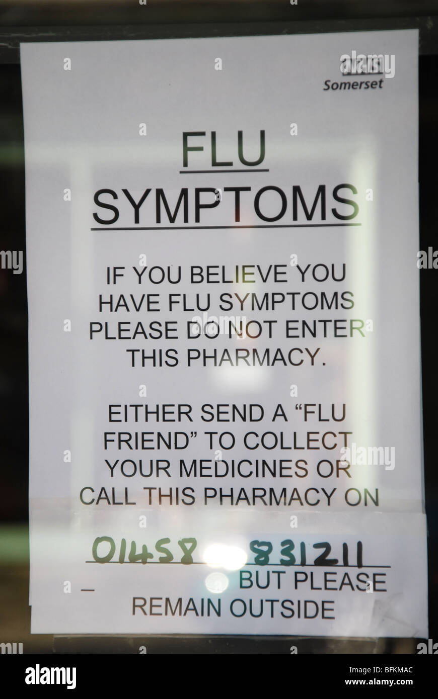 Gp text message hi-res stock photography and images - Alamy