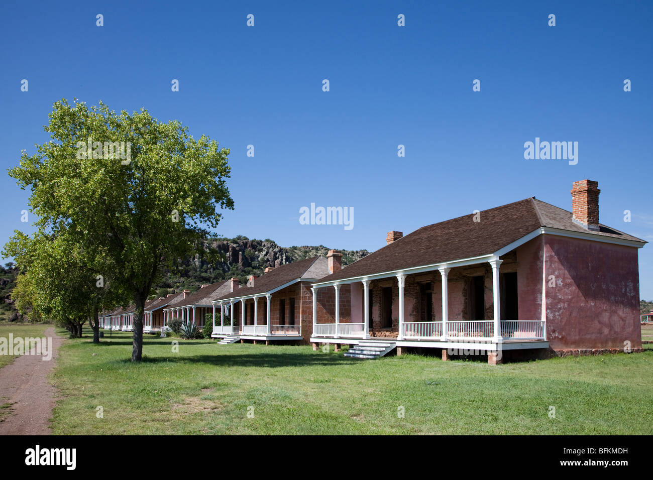 Officer Quarters High Resolution Stock Photography and Images - Alamy