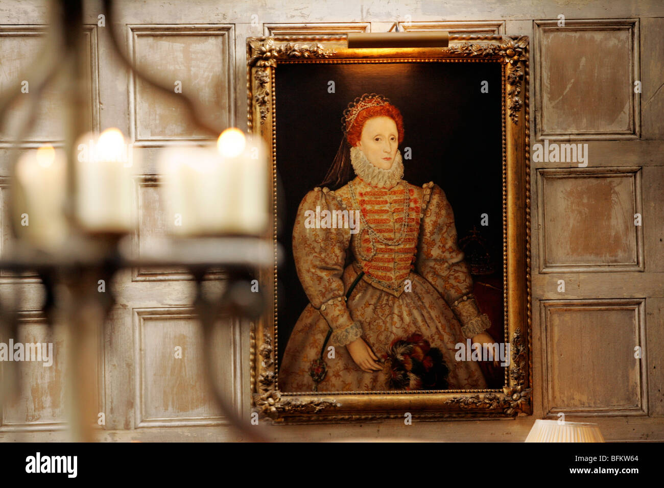 Tudor portraits hi-res stock photography and images - Alamy