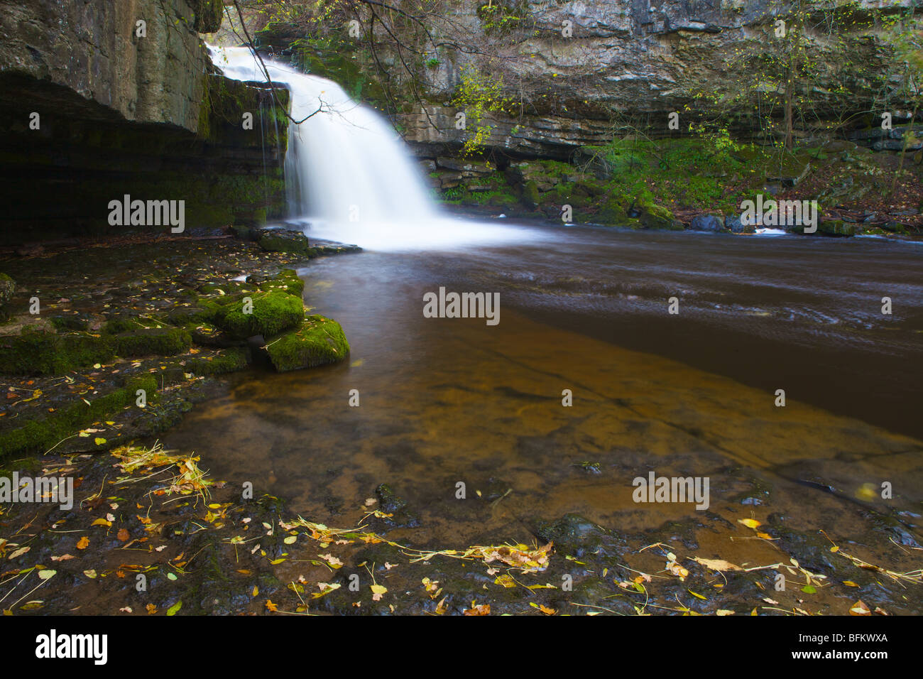 West Burton Falls (Cauldron Falls), River Ure, West Burton, Yorkshire ...