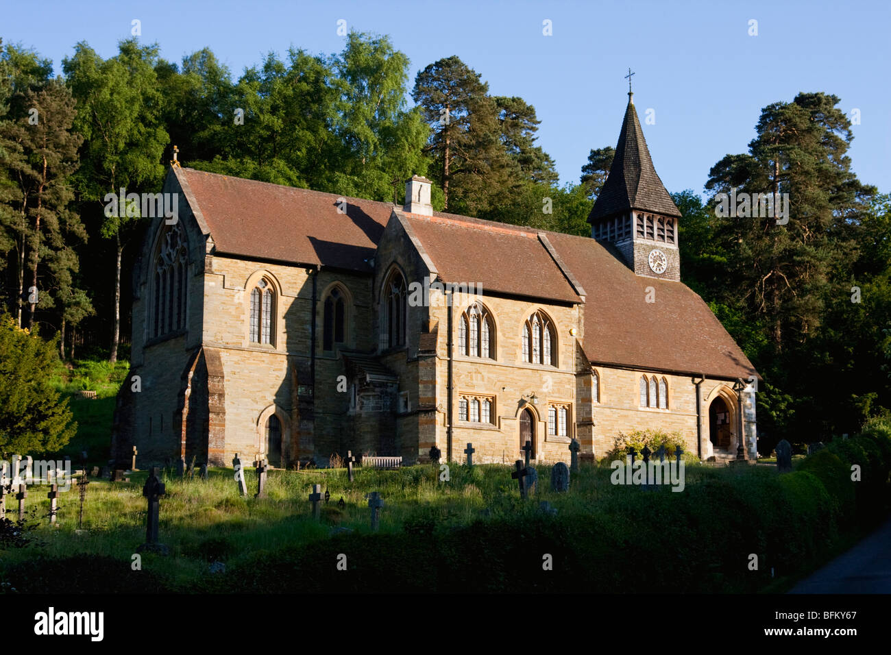 Holmbury st mary church hi-res stock photography and images - Alamy