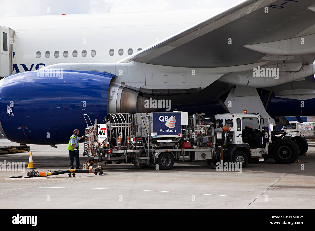 Q8 refuelling British Airways aircraft Heathrow London England UK Stock Photo - Alamy