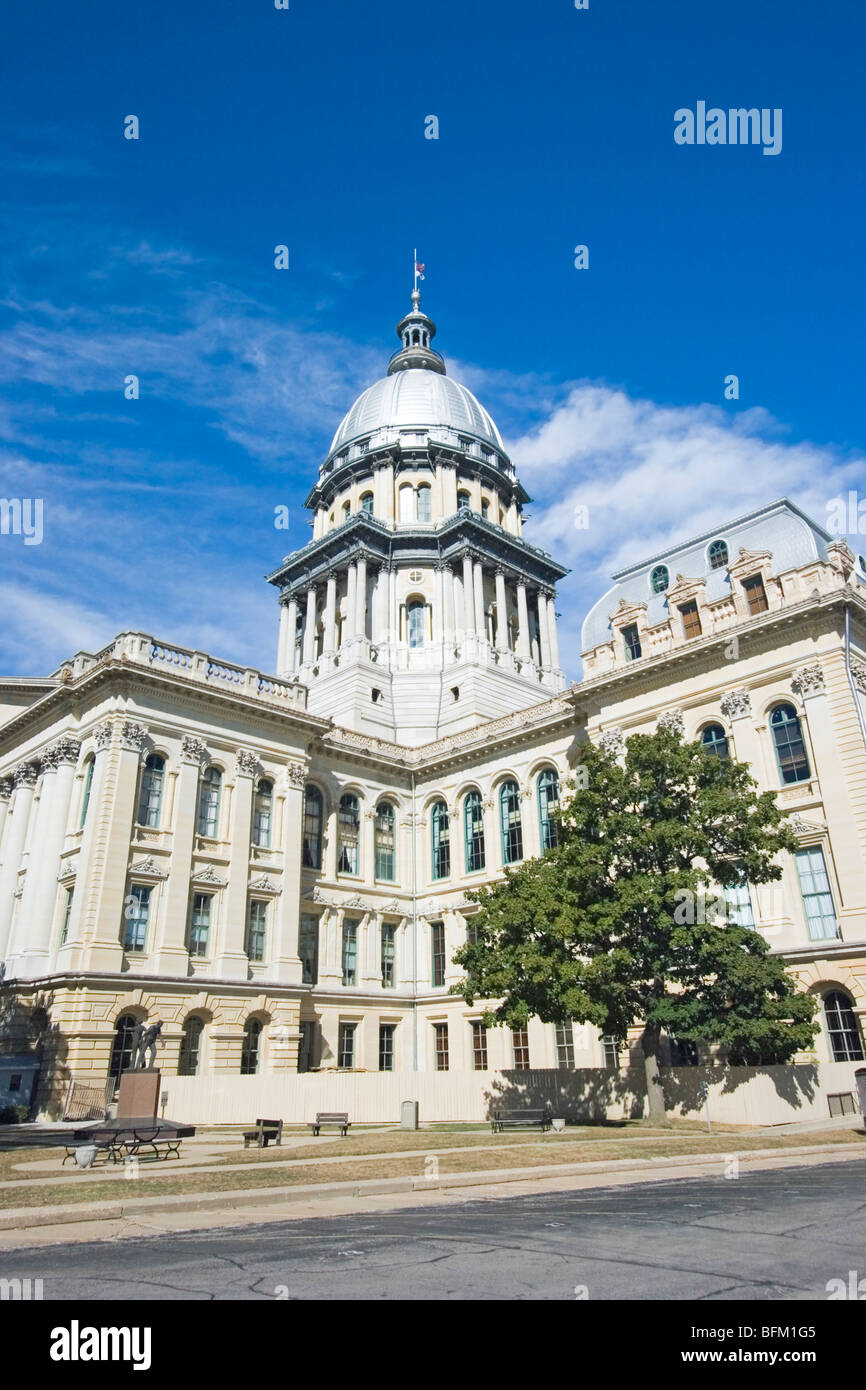 State Capitol of Illinois in Springfield Stock Photo - Alamy