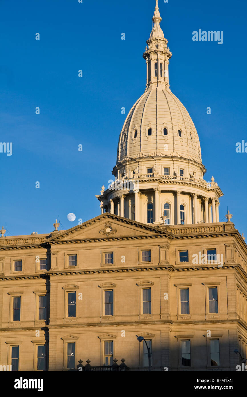 Michigan capitol building hi-res stock photography and images - Alamy