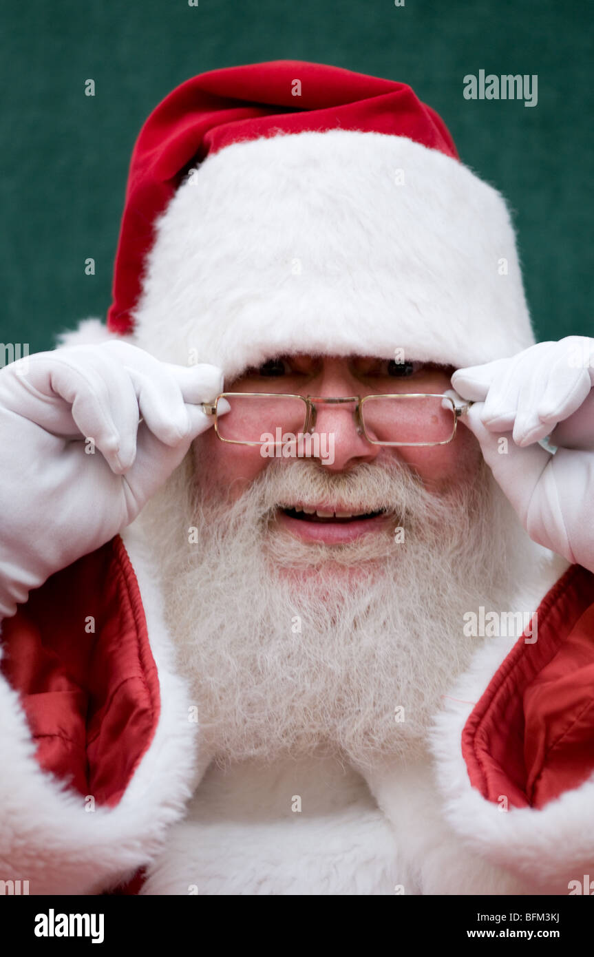 Holiday human face hi-res stock photography and images - Alamy