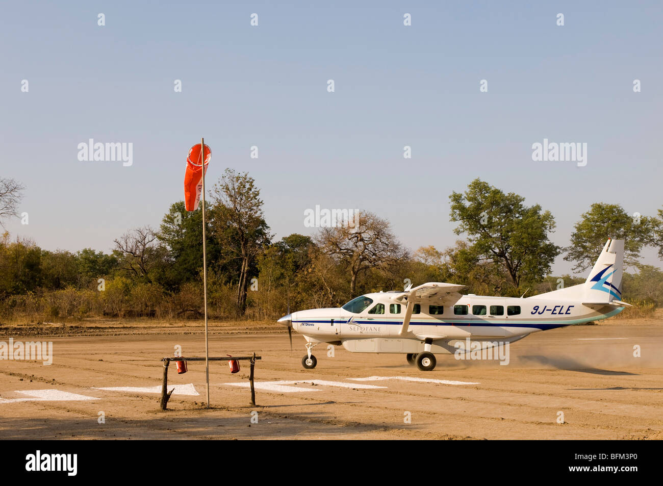 Sefofane Flight to Kalamu Tented Camp, South Luangwa National Park ...
