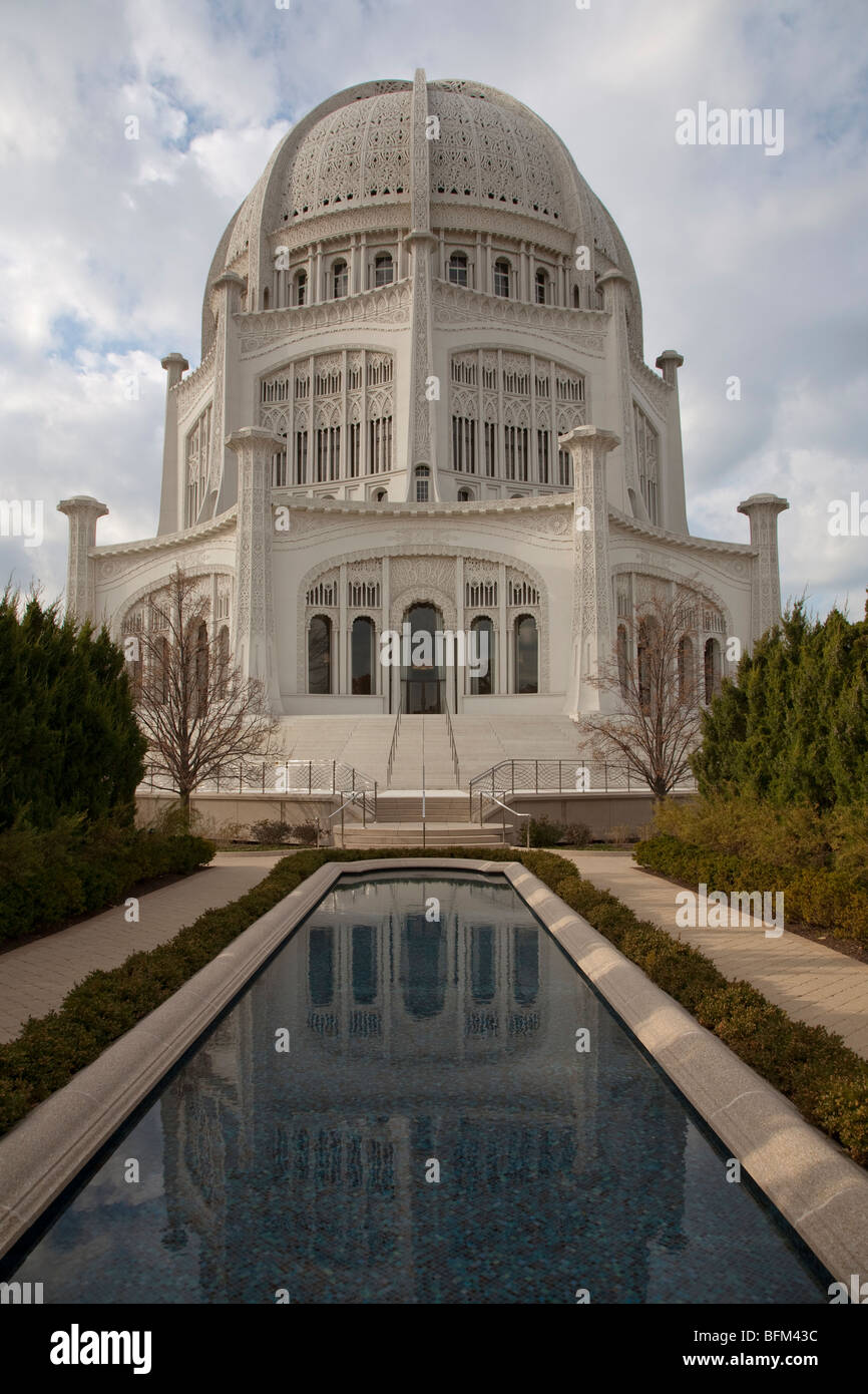 Baha'i or Bahai religious temple at Wilmette on the shore of Lake ...