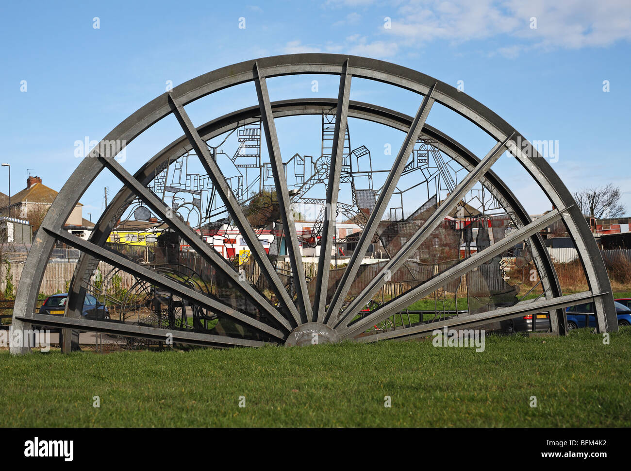Coal mining pit wheel hi-res stock photography and images - Alamy
