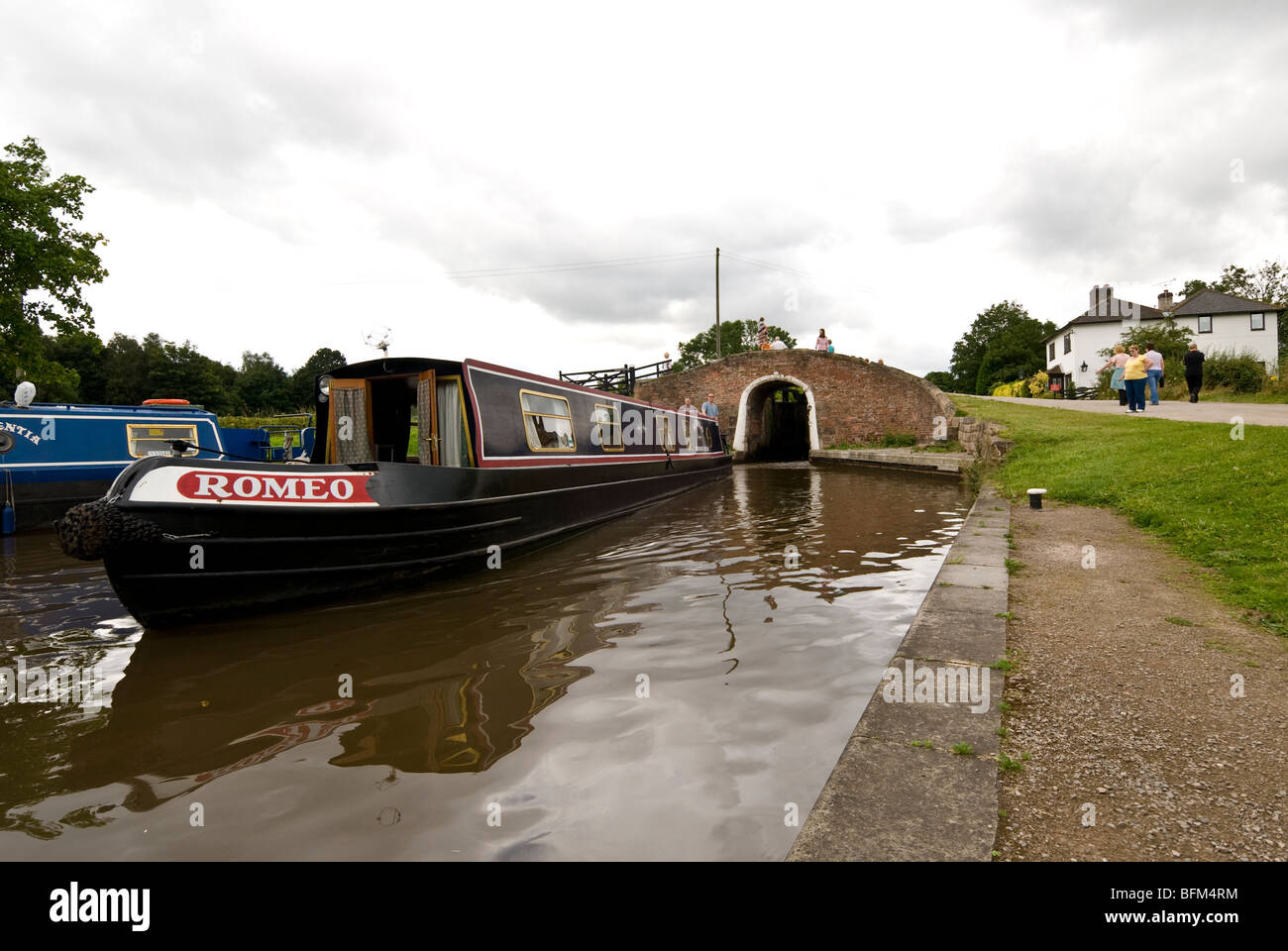 Fradley Junction where the Trent and Mersey meets the Coventry canal ...