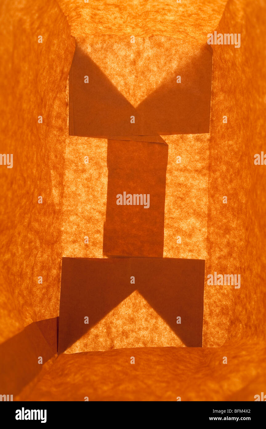 Inside brown paper bag hi-res stock photography and images - Alamy