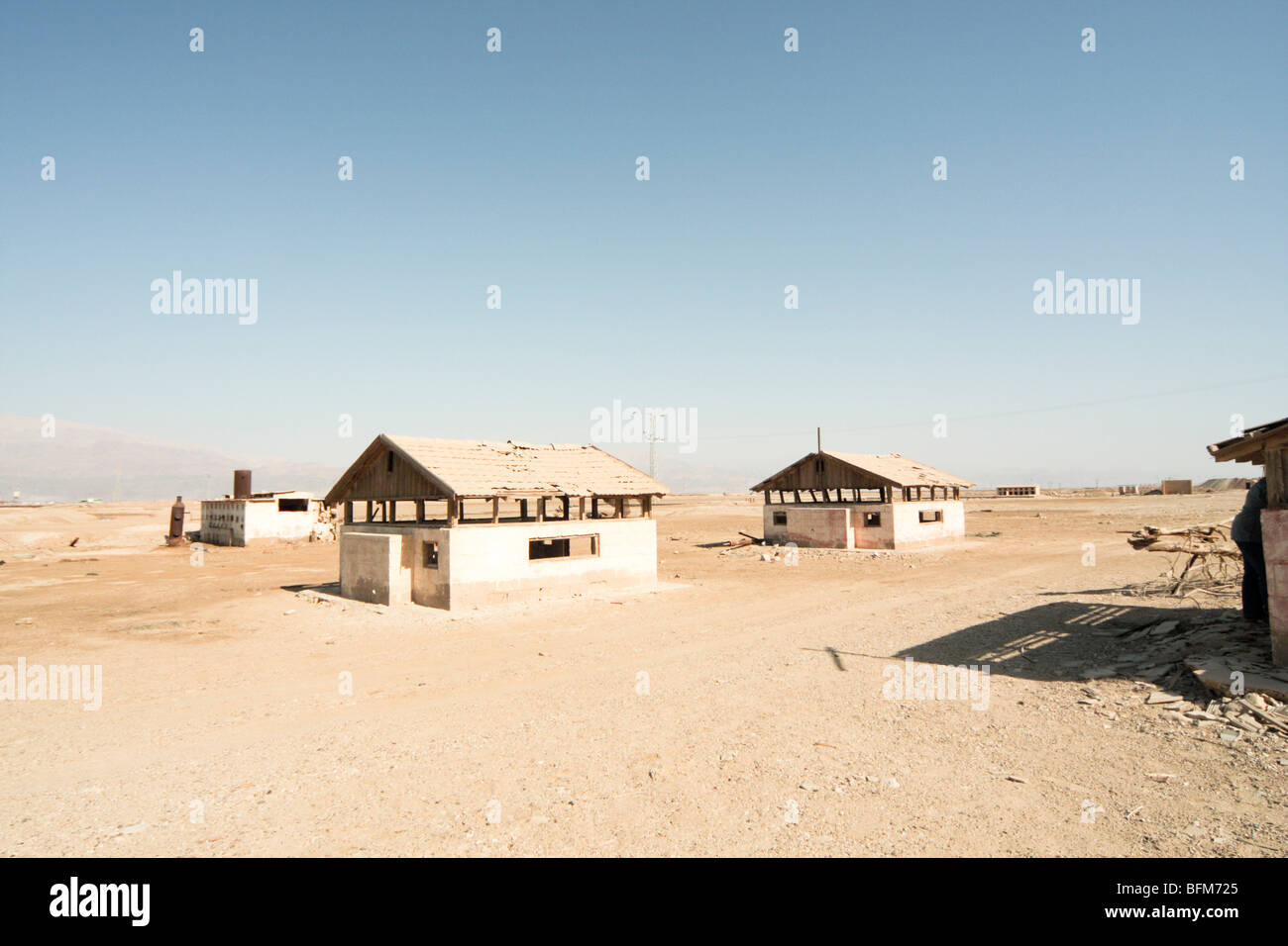 Israel, Dead Sea. Abandoned buildings on the shore Stock Photo - Alamy