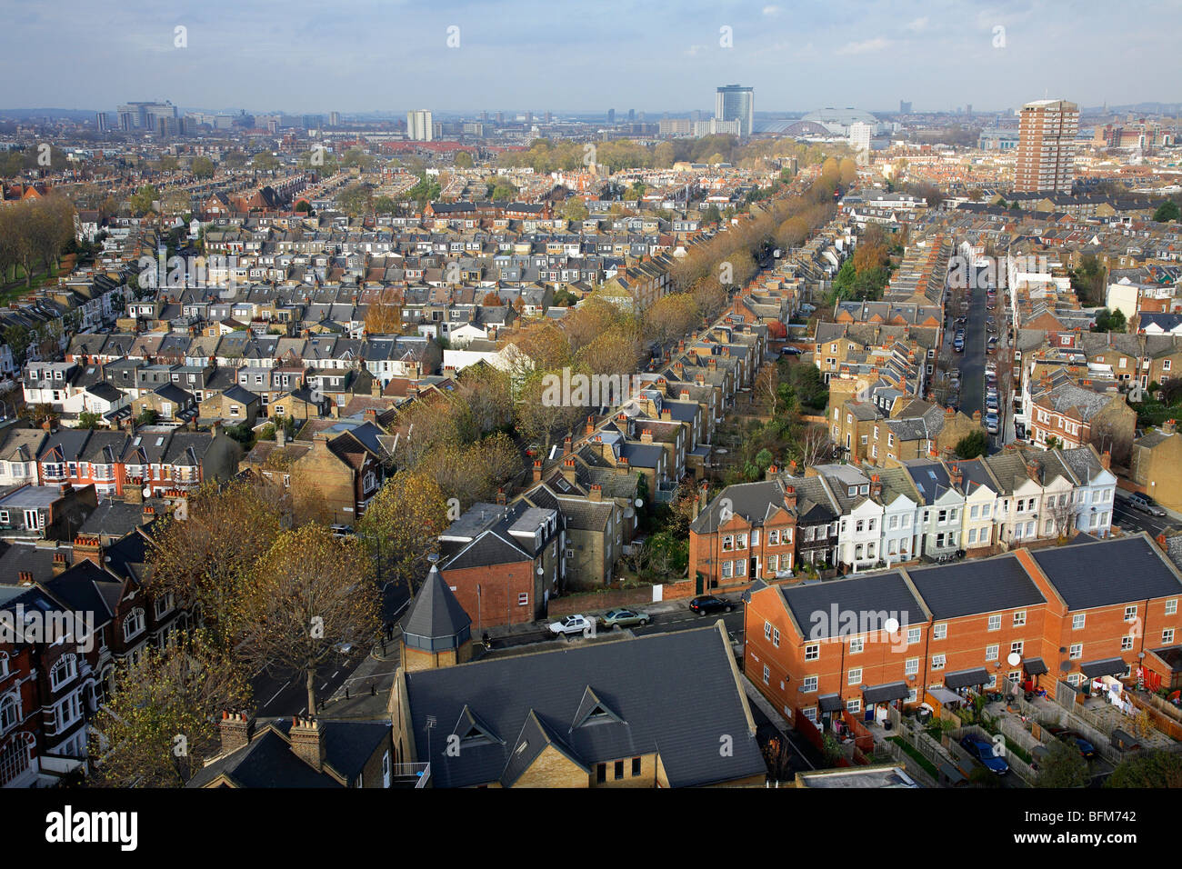Aerial fulham hi-res stock photography and images - Alamy
