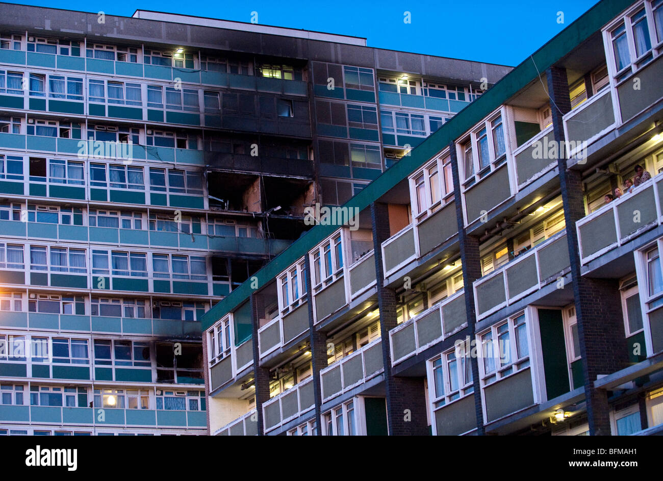 Fire tower block hi-res stock photography and images - Alamy