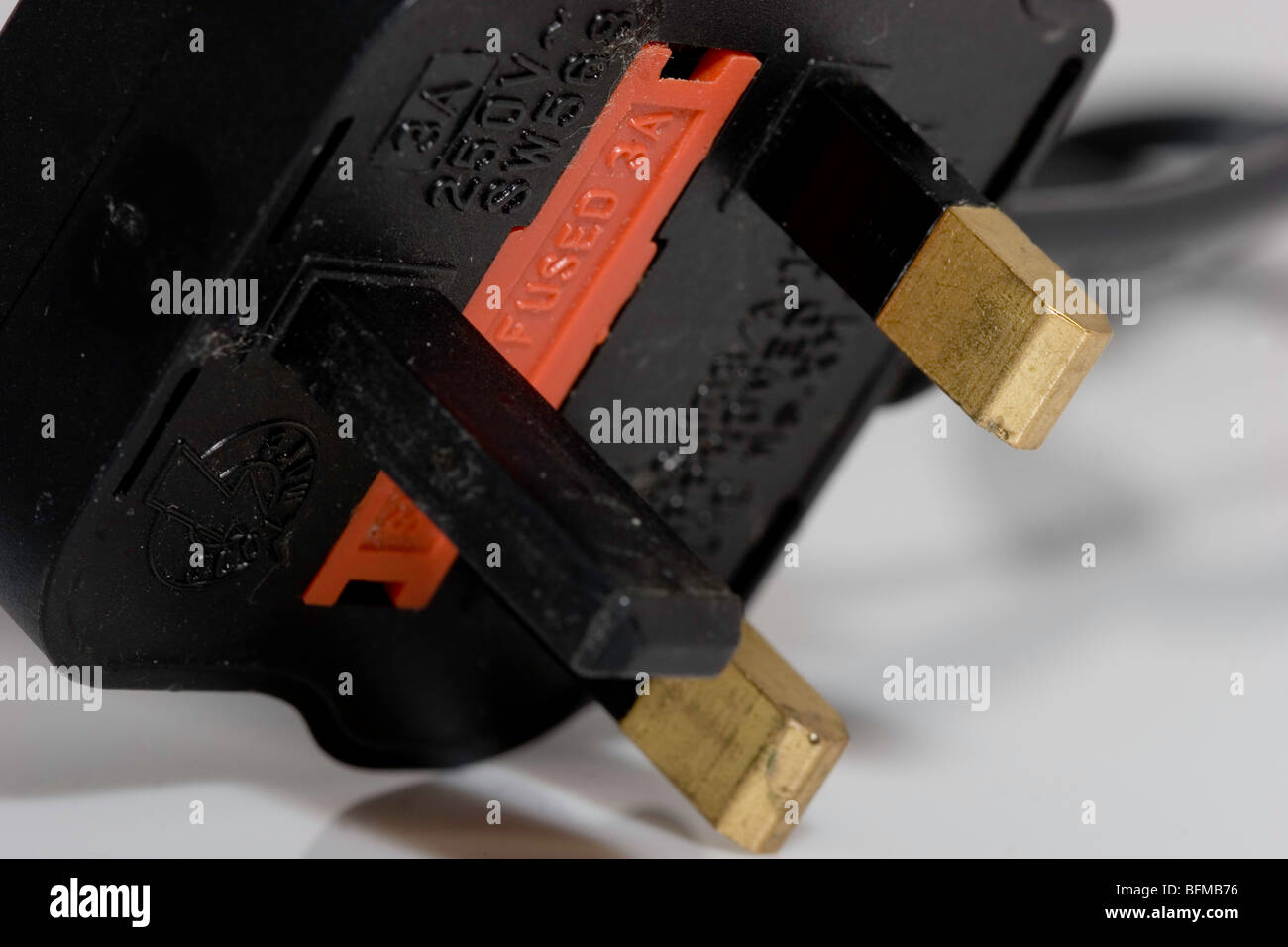 3 pin plug hi-res stock photography and images - Alamy