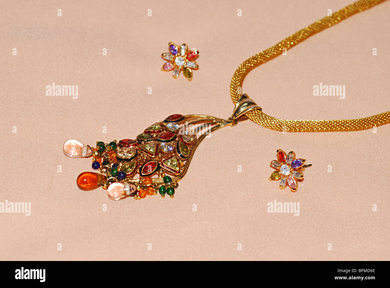 Stone tops hi-res stock photography and images - Alamy