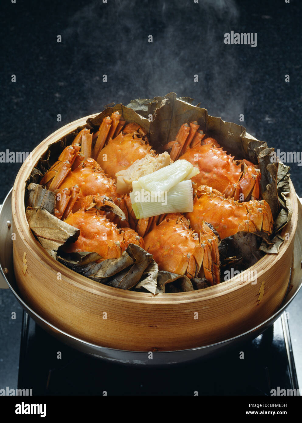 Steamed Shanghai Crab Stock Photo - Alamy