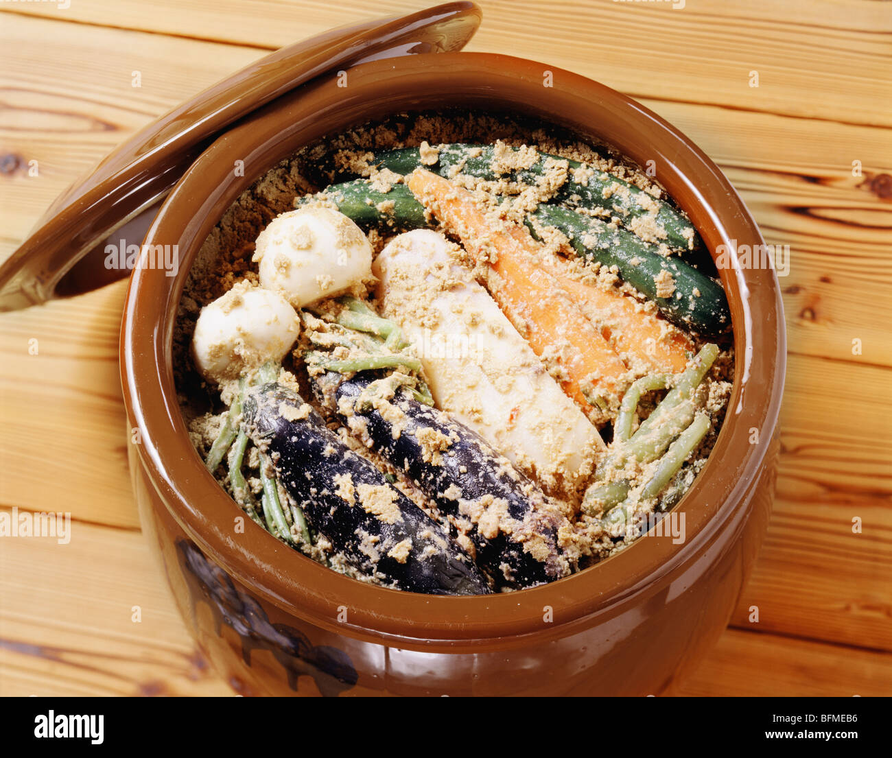 Nukadoko hi-res stock photography and images - Alamy