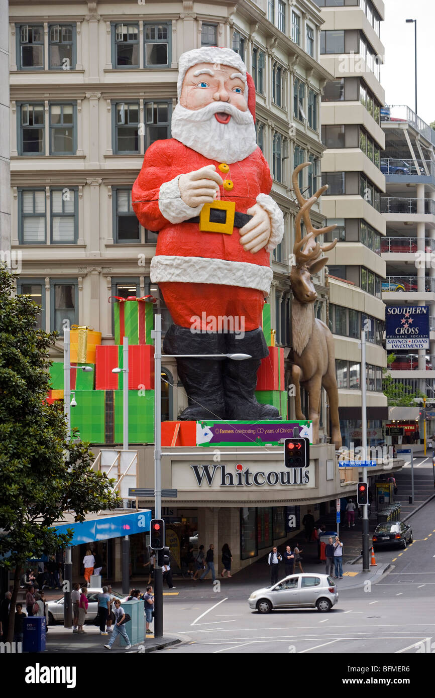 Whitcoulls santa hi-res stock photography and images - Alamy
