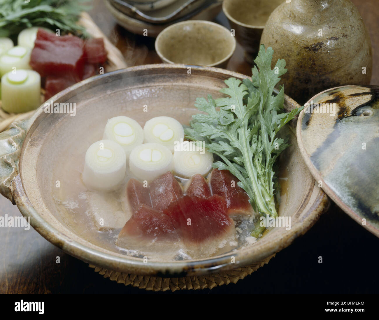 Japanese nabe hi-res stock photography and images - Alamy