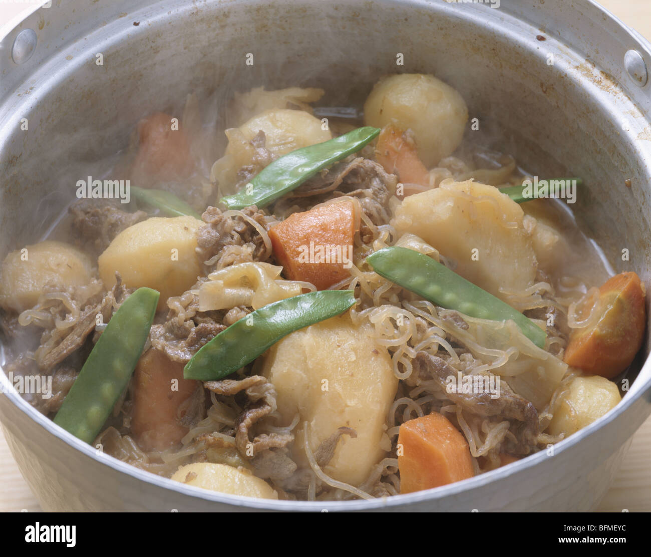 Nikujaga hi-res stock photography and images - Alamy