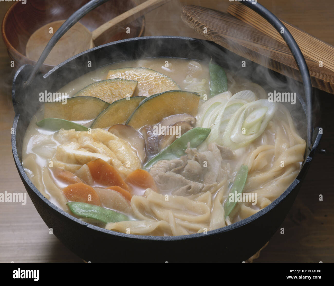 Hoto nabe (hot pot Stock Photo - Alamy