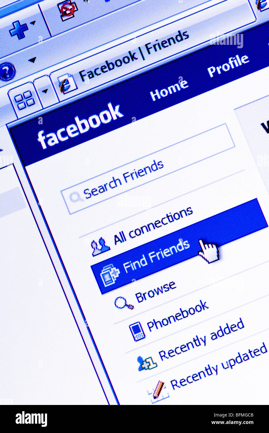 Social media logos banner hi-res stock photography and images - Alamy