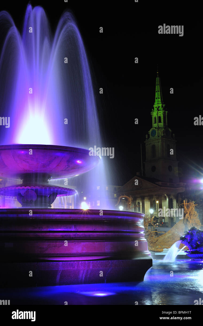 Big city fountain lights hi-res stock photography and images - Alamy