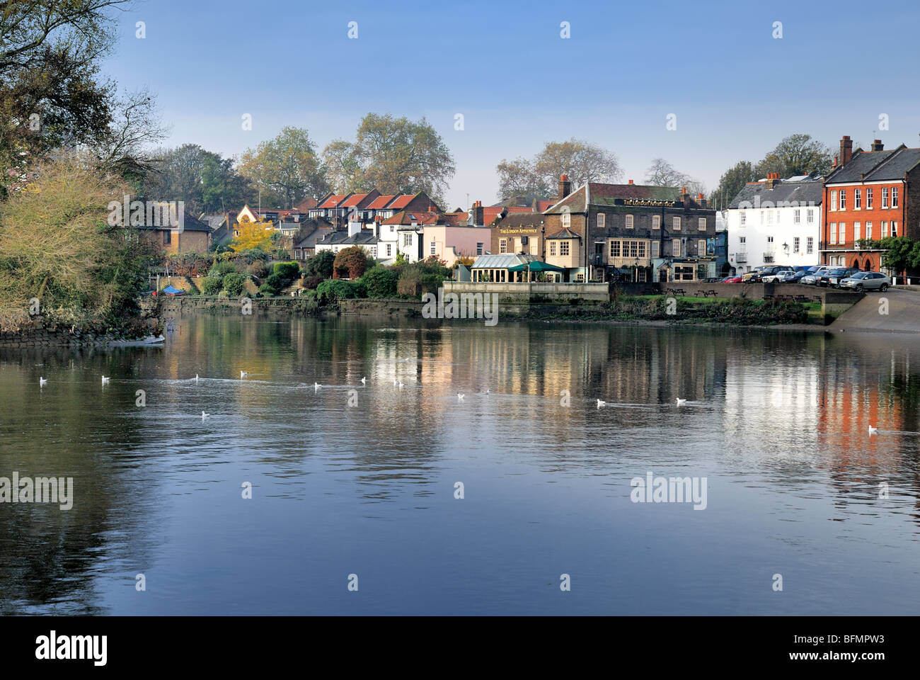 London Apprentice pub,Isleworth London UK Stock Photo - Alamy