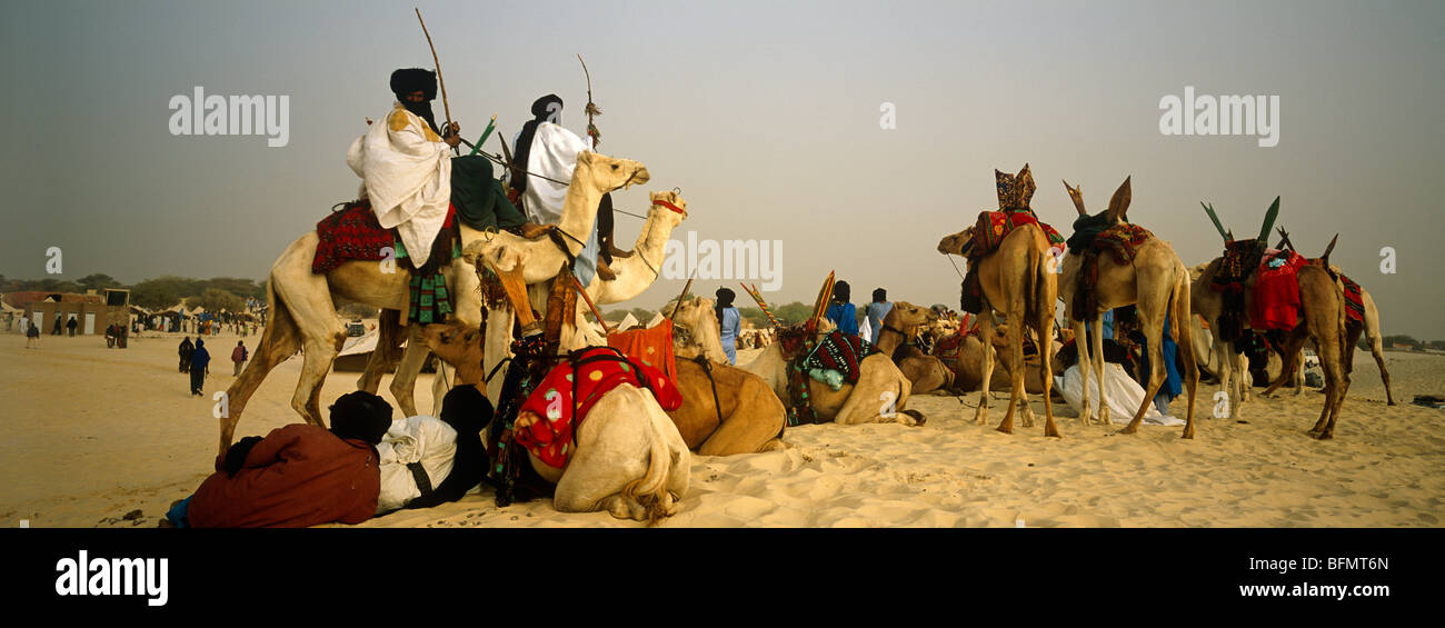 Mali festival in the desert hi-res stock photography and images - Alamy