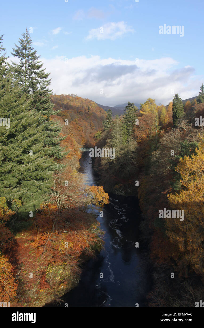 River garry uk hi-res stock photography and images - Alamy