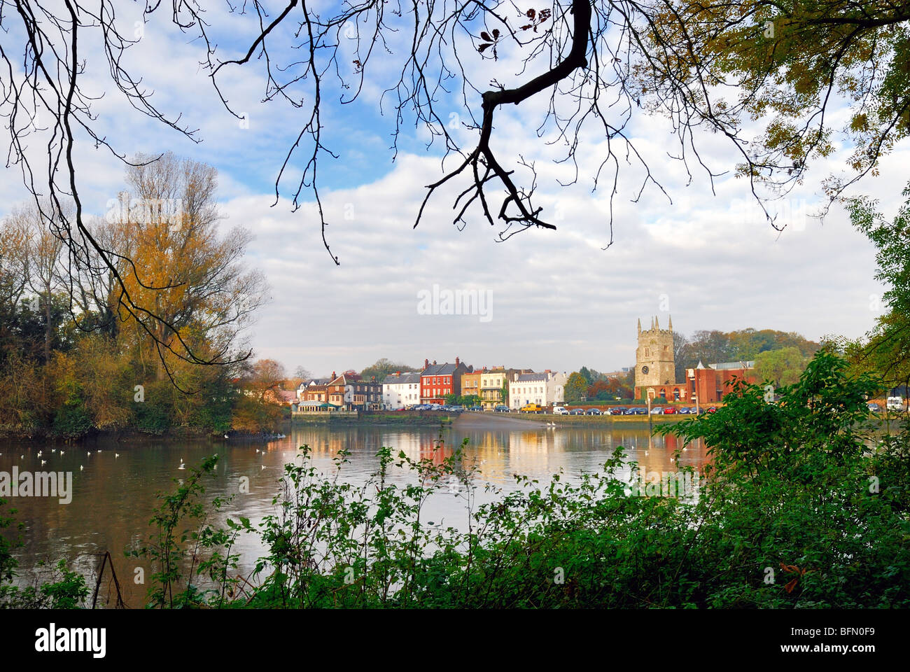 London Apprentice Pub High Resolution Stock Photography and Images - Alamy
