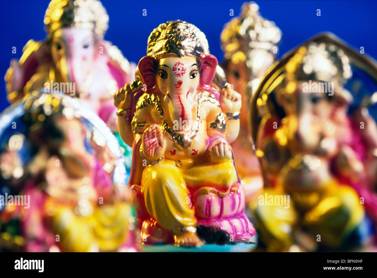 VHM 60933 : Ganesh ganpati festival ; idol of elephant headed god idol ...