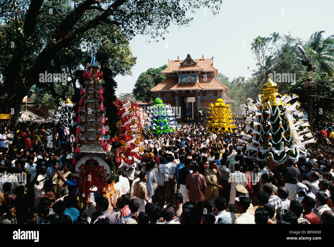 Pooyam festival ; Sri Maheswara Temple ; Koorkenchery ; Trichur ...