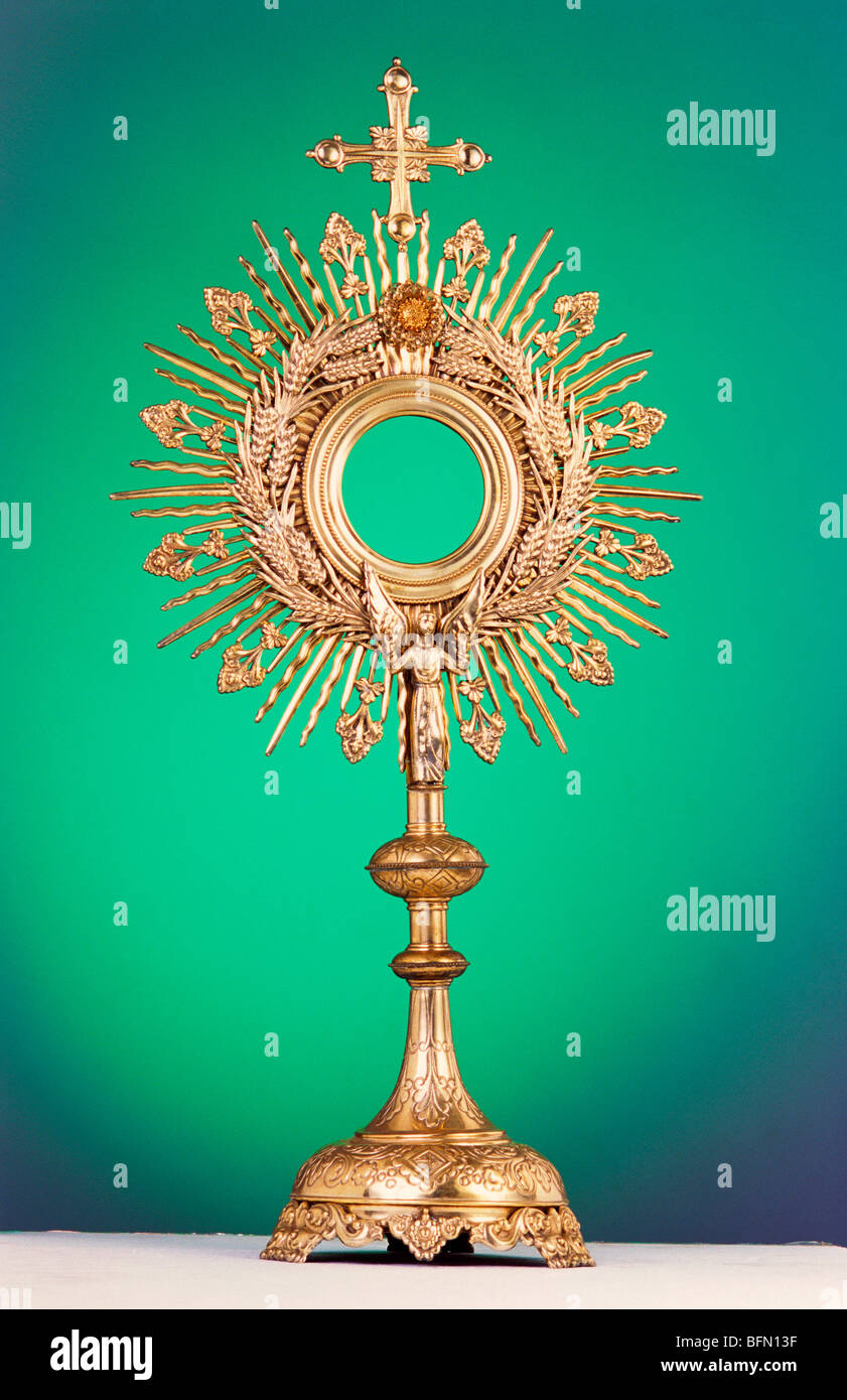 Monstrance ; Ostensorium ; Christian Church icon ; india ; asia Stock ...
