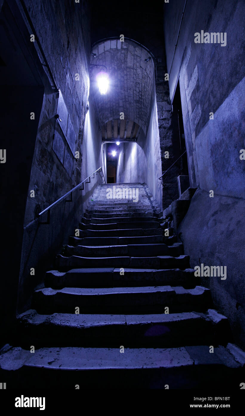 Illuminated stone path stairs hi-res stock photography and images - Alamy