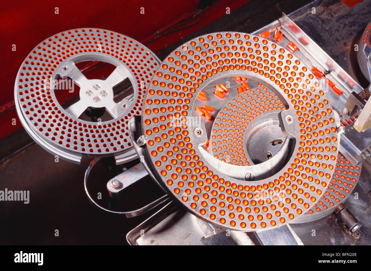 Tablet making machine Stock Photo - Alamy